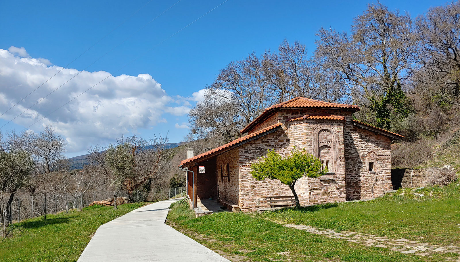 ΑΡΧΙΚΗ ΣΕΛΙΔΑ - Megalovrisos Monastery